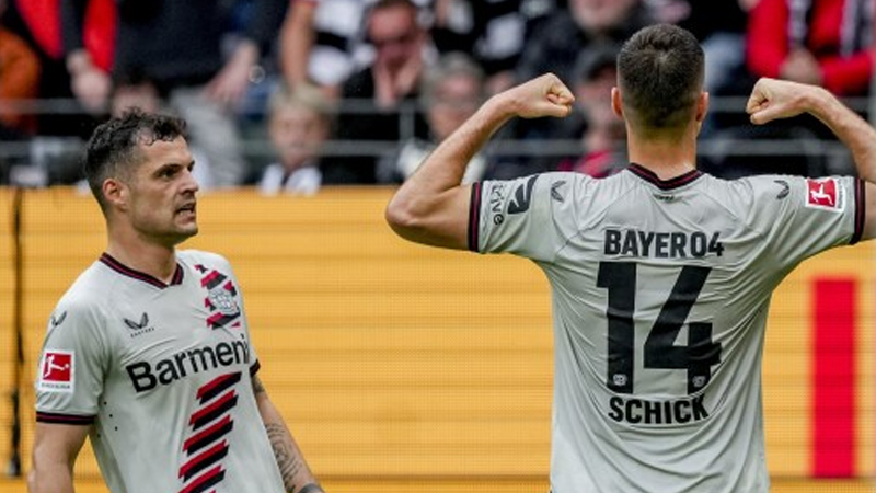 Leverkusen continued unbeaten streak Leverkusen continued unbeaten streak
